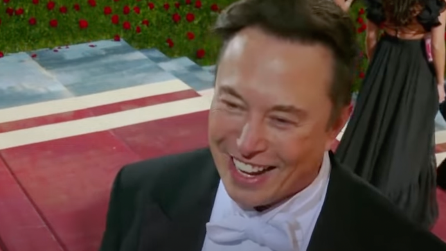 Elon Musk Responds to Parag Agrawal With Poop Emoji