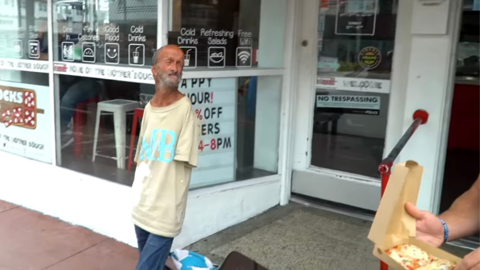 Armless Florida Man Arrested After Stabbing Tourist