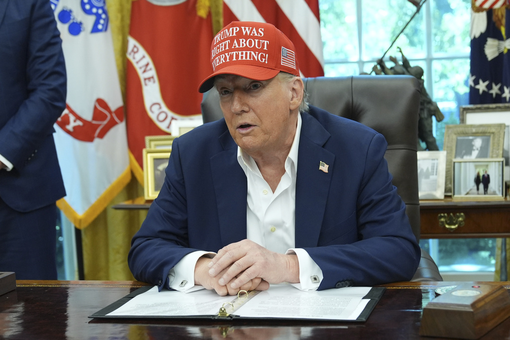 Trump Admits He Thought He 'Had It Done' in Putin Meeting