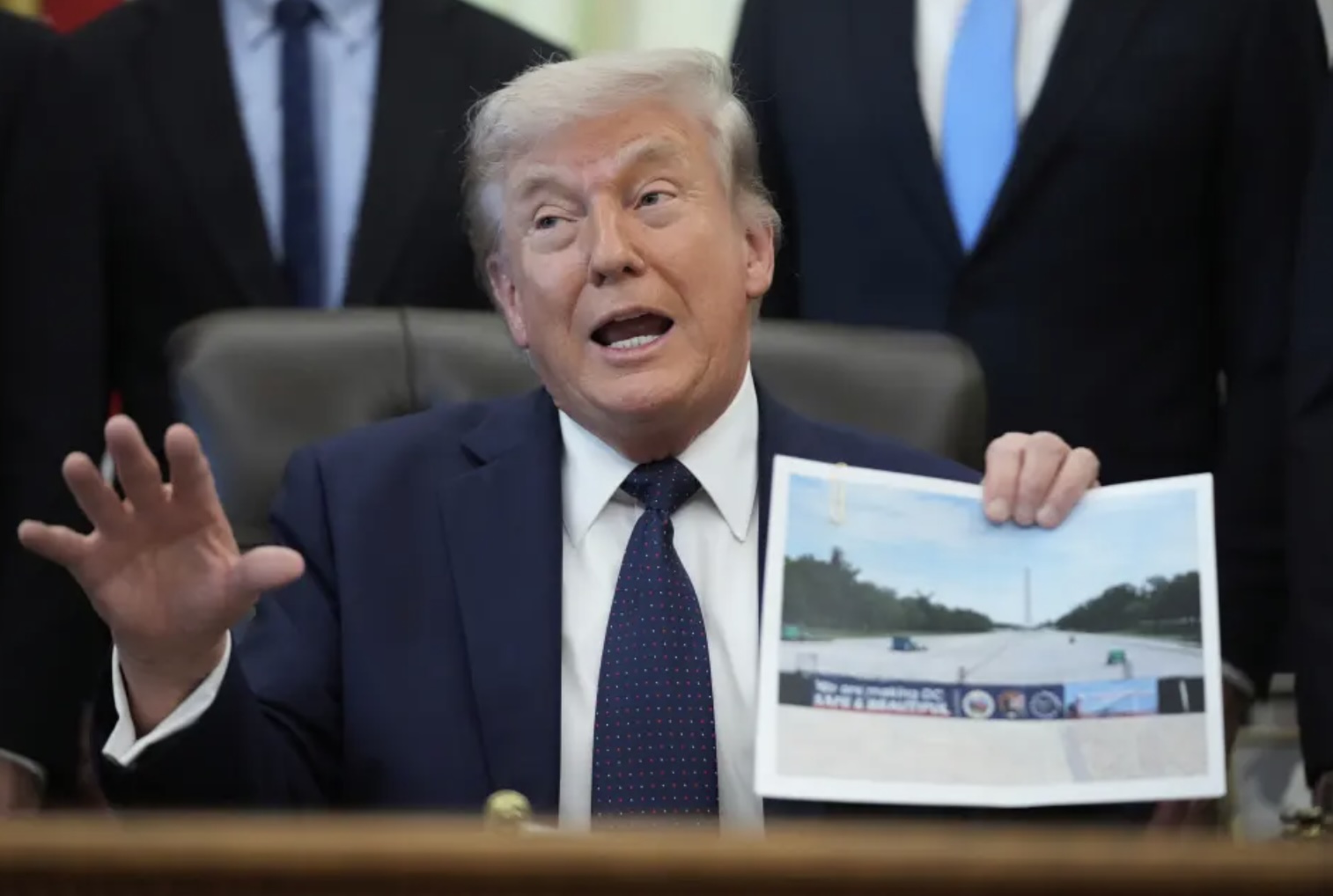 Trump Admin Paying $5M to Cover Horse Statues in Gold: Rprt